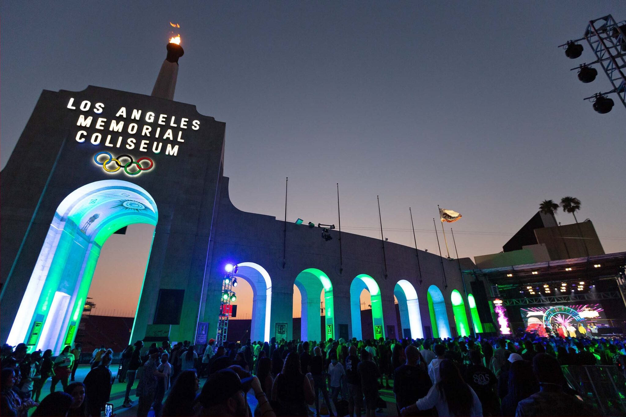 Burn Notice: Coliseum Opens Its New Venue – Torch